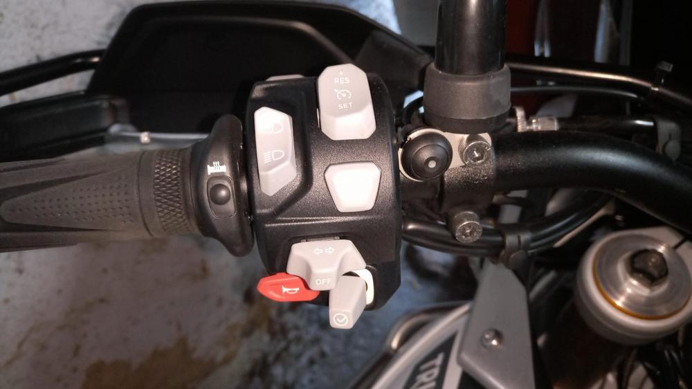 Berotech Mofessor Automatisches Kettenschmiersystem - Technik Tiger 900 ...